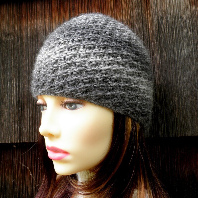 CLOCHE HAT PATTERN Womens Cloche Hat Knitting Pattern Knit in the Round ...