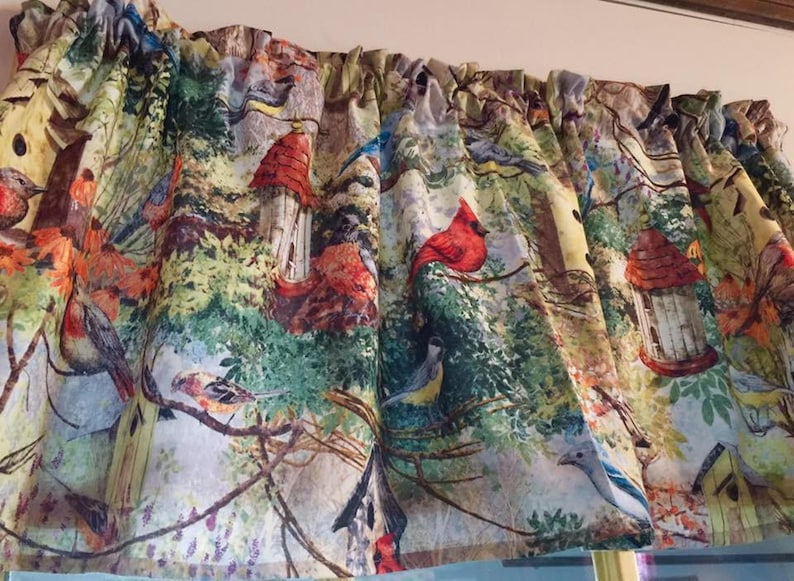 Country Garden Birds & Birdhouses Valance: Floral Cotton Curtain (42”W ...