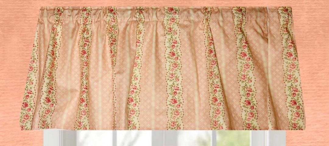 Scalloped Roses Valance: Shabby Chic Romantic Farmhouse Decor (43wx14l ...