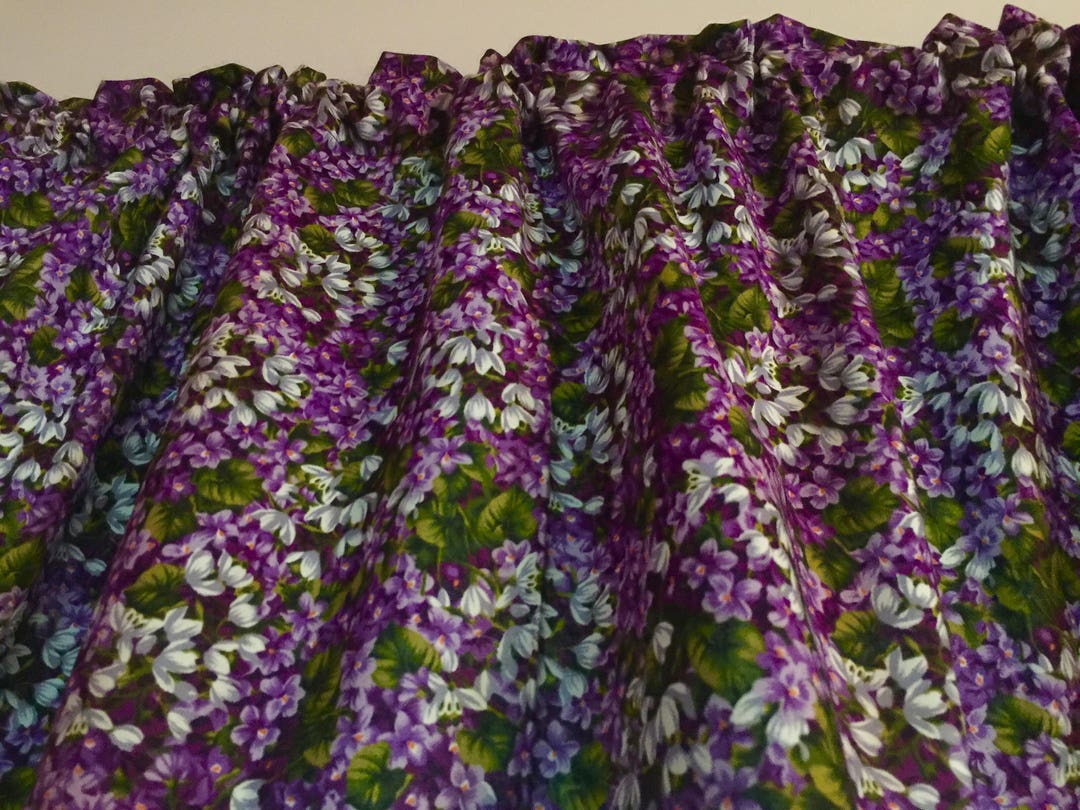 Floral Lilac Garden Valance: Elegant Purple Flower Window Treatment ...