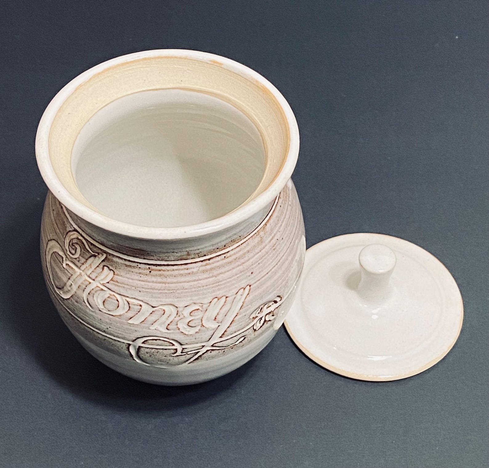 Vintage Studio Art Pottery Honey Pot With Lid Cream and Beige PEI ...