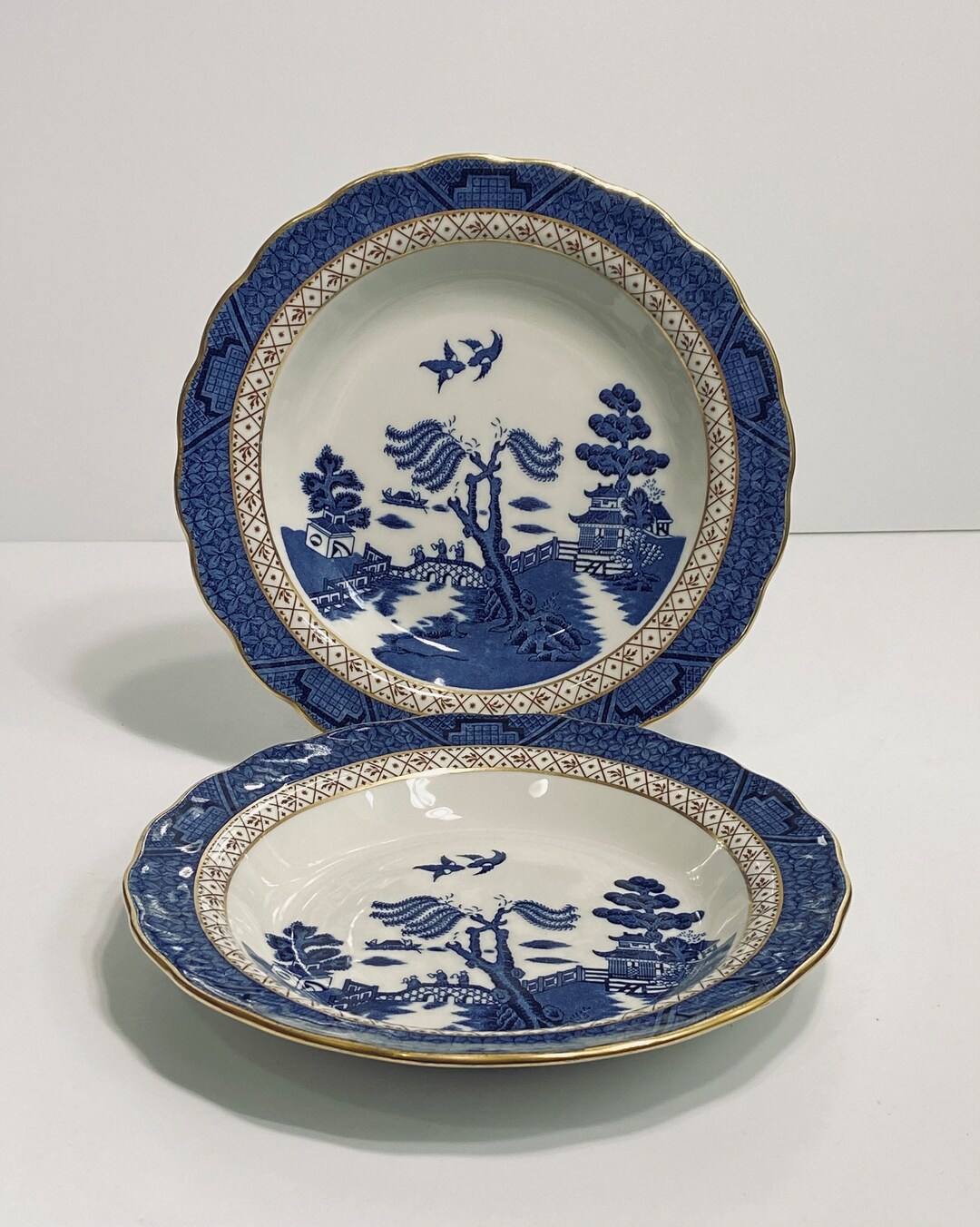 Vintage Royal Doulton booths Real Old Willow Rimmed Soup/salad/pasta ...