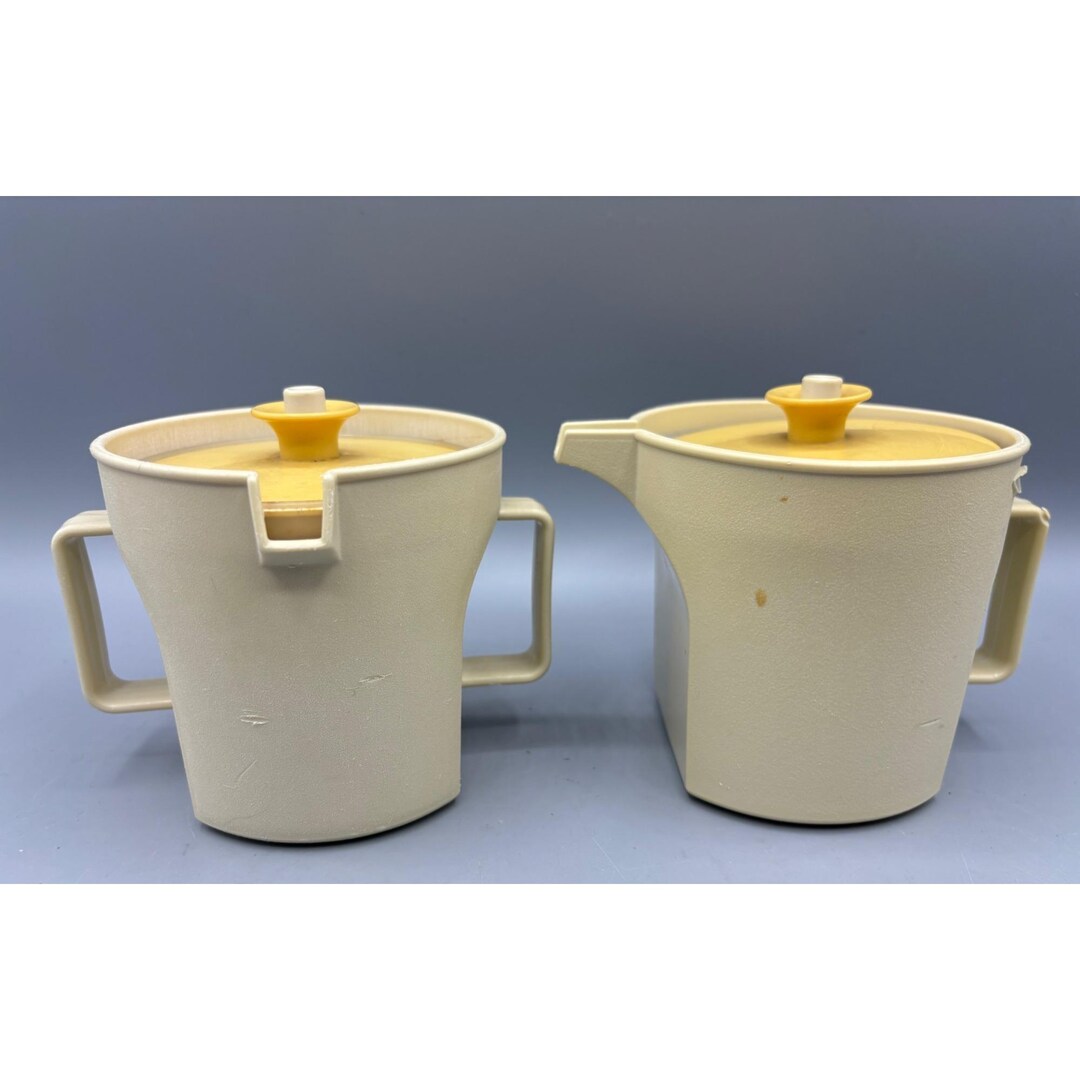 Vtg Tupperware Sugar Creamer Beige & Yellow Push Button Lids Retro - Etsy