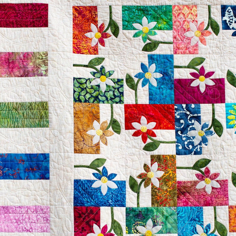 Handmade Heirloom Quilt With Appliqué / Daisies / Colorful Floral ...
