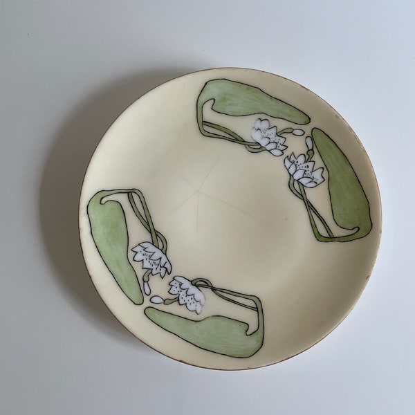 Water Lily Plate - Etsy