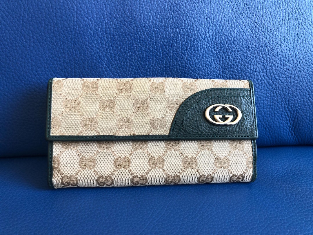 Gucci GG Long Wallet in Green Leather - Etsy