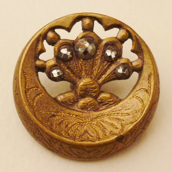 BRONZE FAN BUTTON Metal Victorian Steel accents ro… - Gem