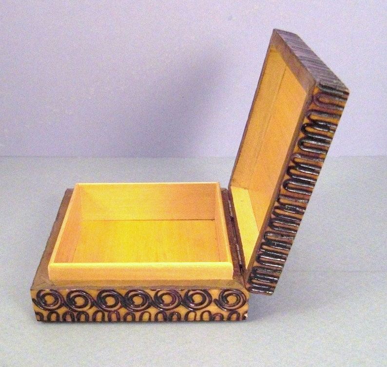 Folk ART COTTAGE Pyro Burned Wood Design Hinged Jewelry Box Ap 4 X 4 X ...