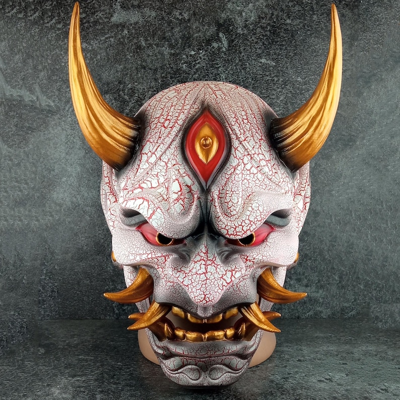 White and Red Mask With Cracks,traditional Japanese Hannya Mask,samurai ...