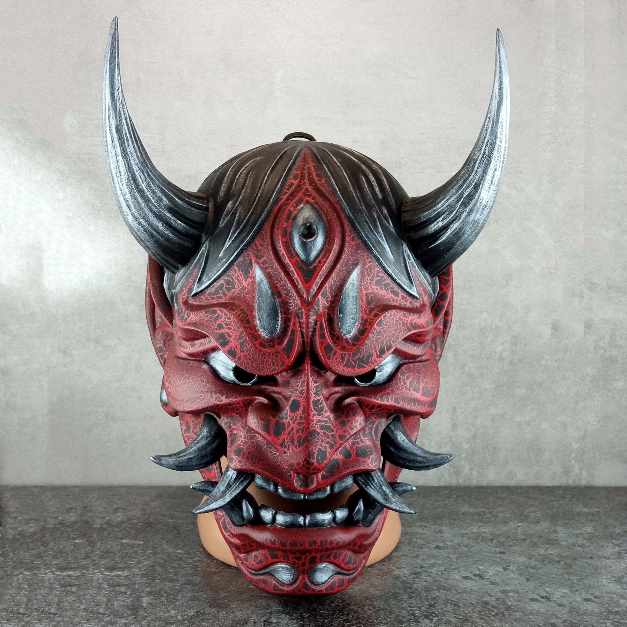 Mask Crack,traditional Japanese Hannya Mask, Red and Black Samurai Mask ...