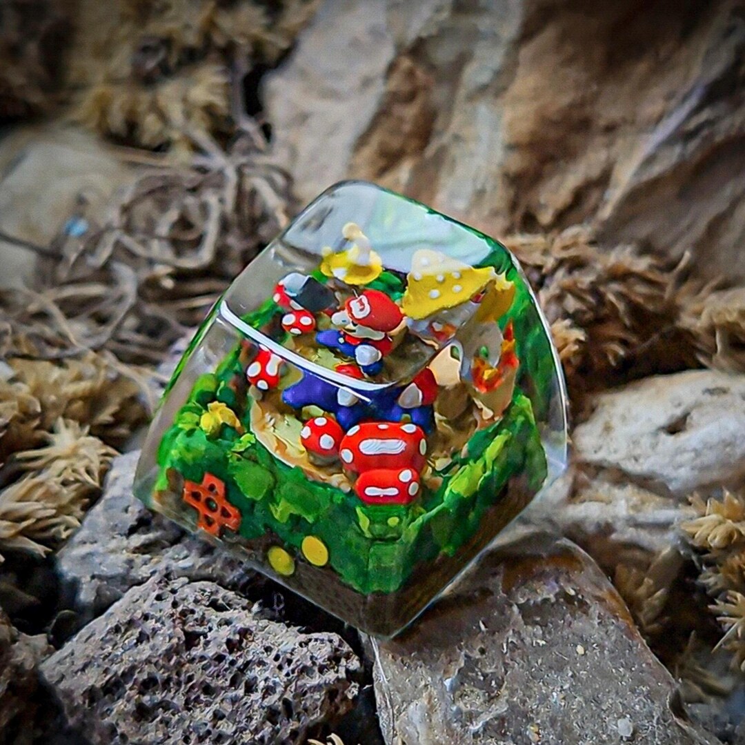 Video Game Keycap, Anime Keycap, Epoxy Resin Artisan Keycap, Custom ...