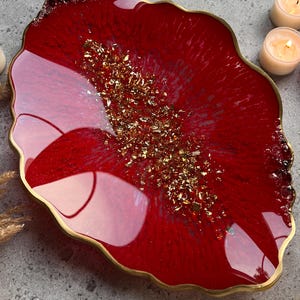 Red and Gold Curved Epoxy Resin Plate for Fruits & Sweets, Home Decor ...