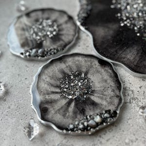 Black and Silver Epoxy Resin Set With Natural Stones, Black and Silver ...