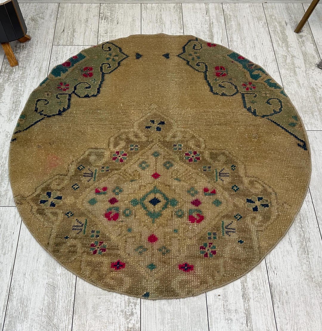 Vintage Round Turkish Rug, 3x3 Handwoven Distressed Rug, Boho Home ...