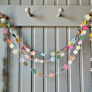 Mini Flower Paper Garland | Birthday Party Decoration | Floral Mantle ...
