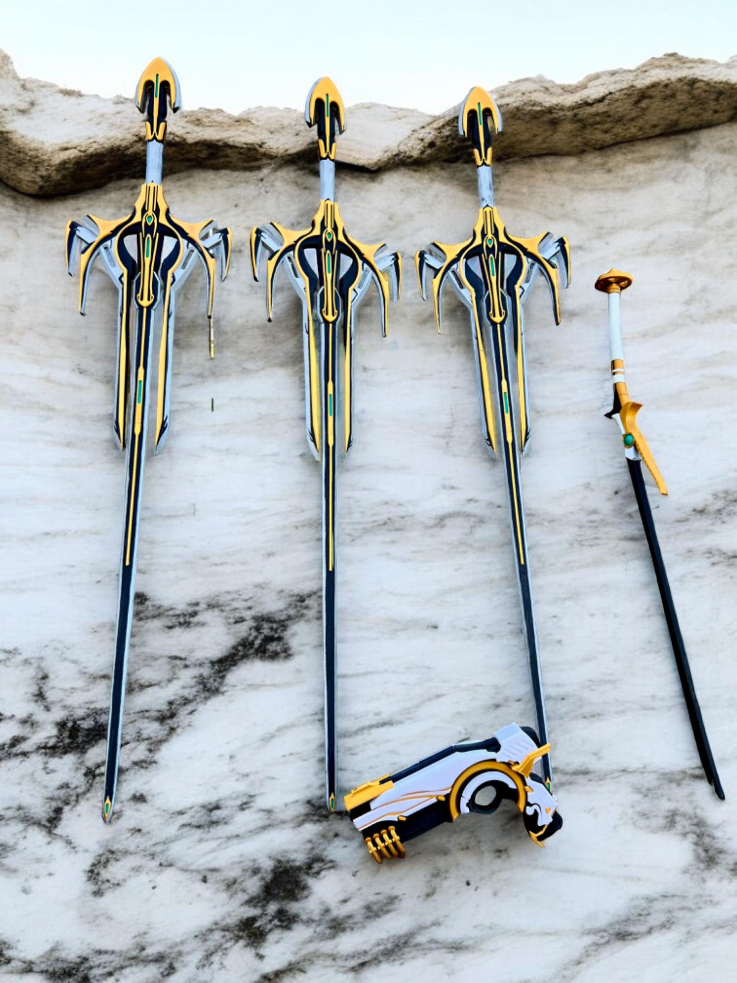 Galatine Prime Warframe Cosplay Item 1:1 Real Life Size Replica for ...