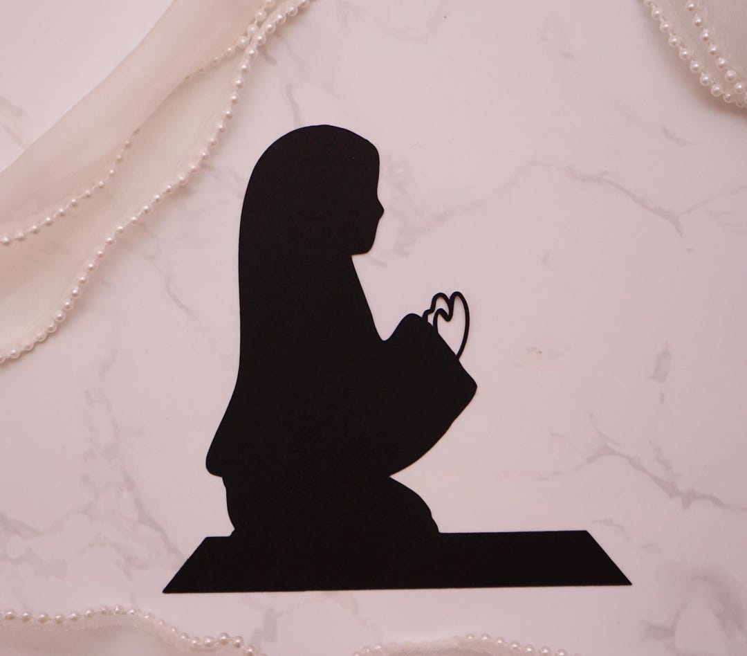 Girl/women Praying Cake Topper Umrah Mubarak | Mirror Gold & Glitter ...