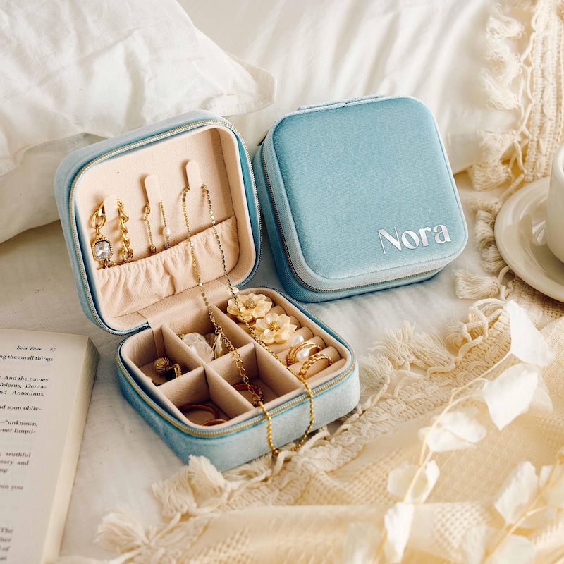 Jewelry Gift Boxes - 60+ Gift Ideas for 2024