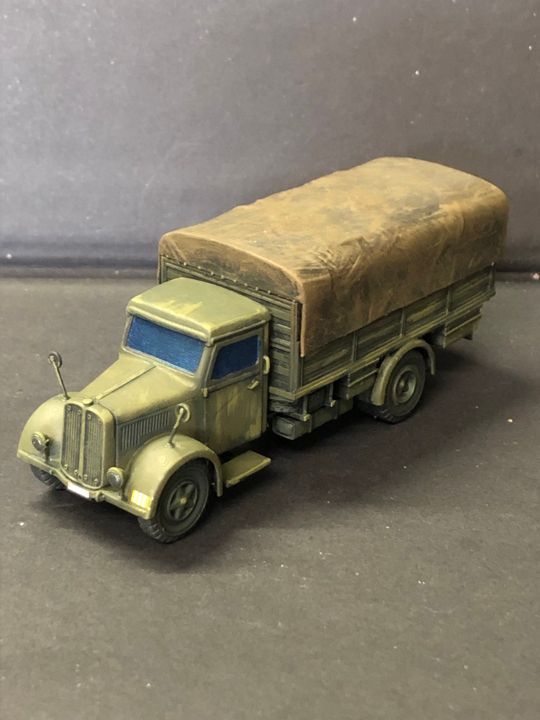 Scale 1/72 WW2 Italian OM Taurus Painted Resin Model. 3500+ Models on ...