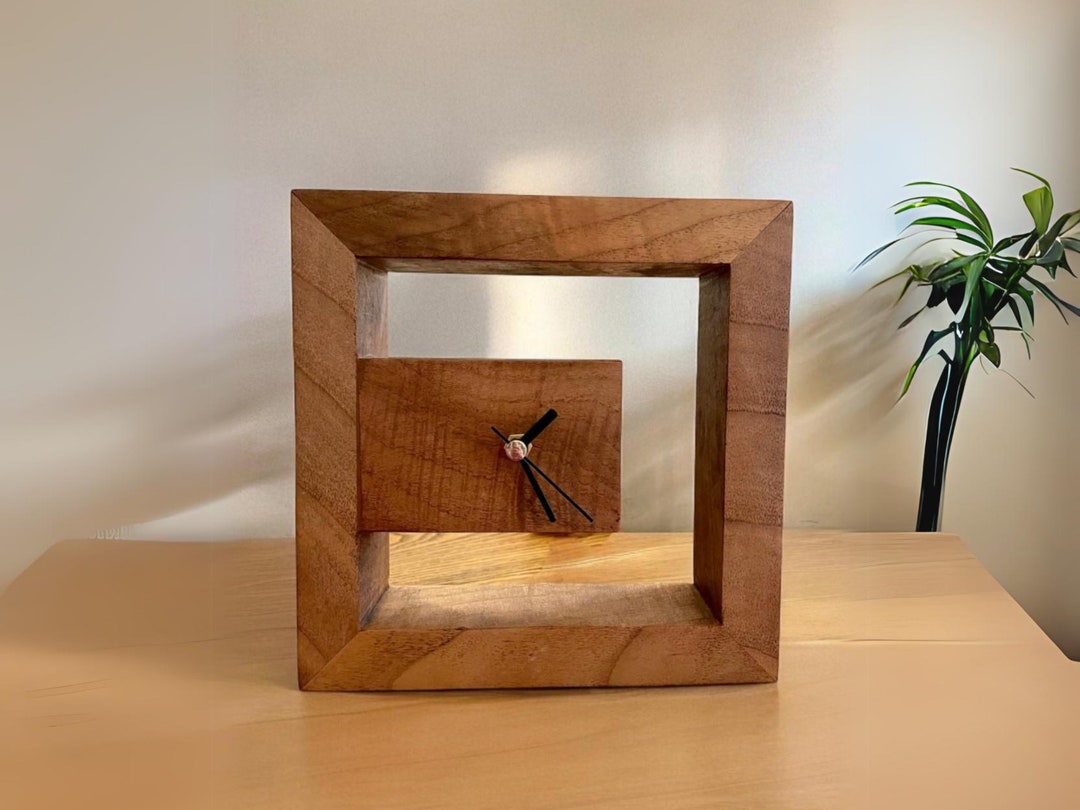 Handmade Walnut Wood , Natural Wooden Tabletop Clock , Ultra Quiet ...