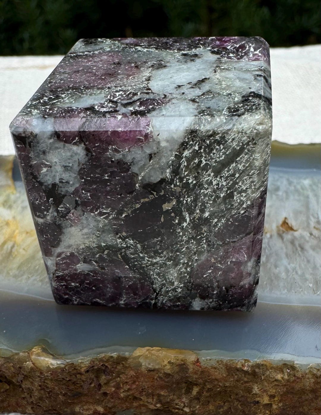 SPINEL in BIOTITE Matrix CUBE - Etsy