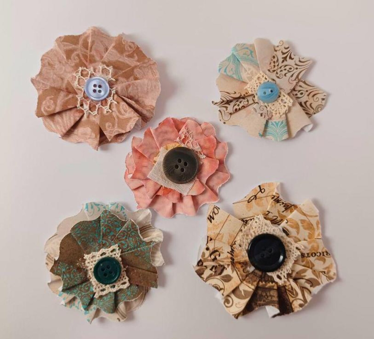 10 Handmade Paper Ruffled Flowers With Button Centers, Decoration for ...