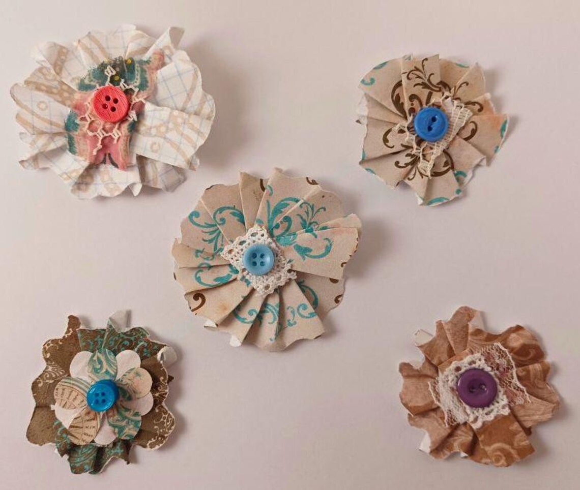 10 Handmade Paper Ruffled Flowers With Button Centers, Decoration for ...