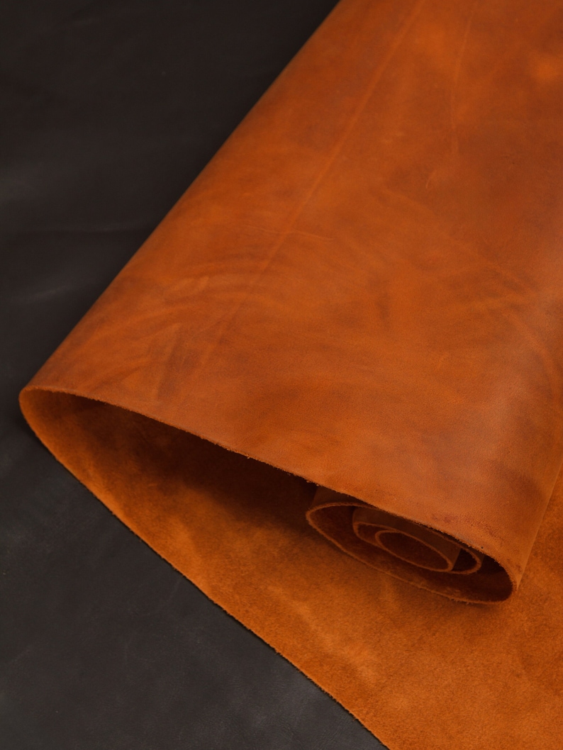 Full Hide 18 Sqft First Grade, Oil Tanned Genuine Leather, Crazy Horse ...