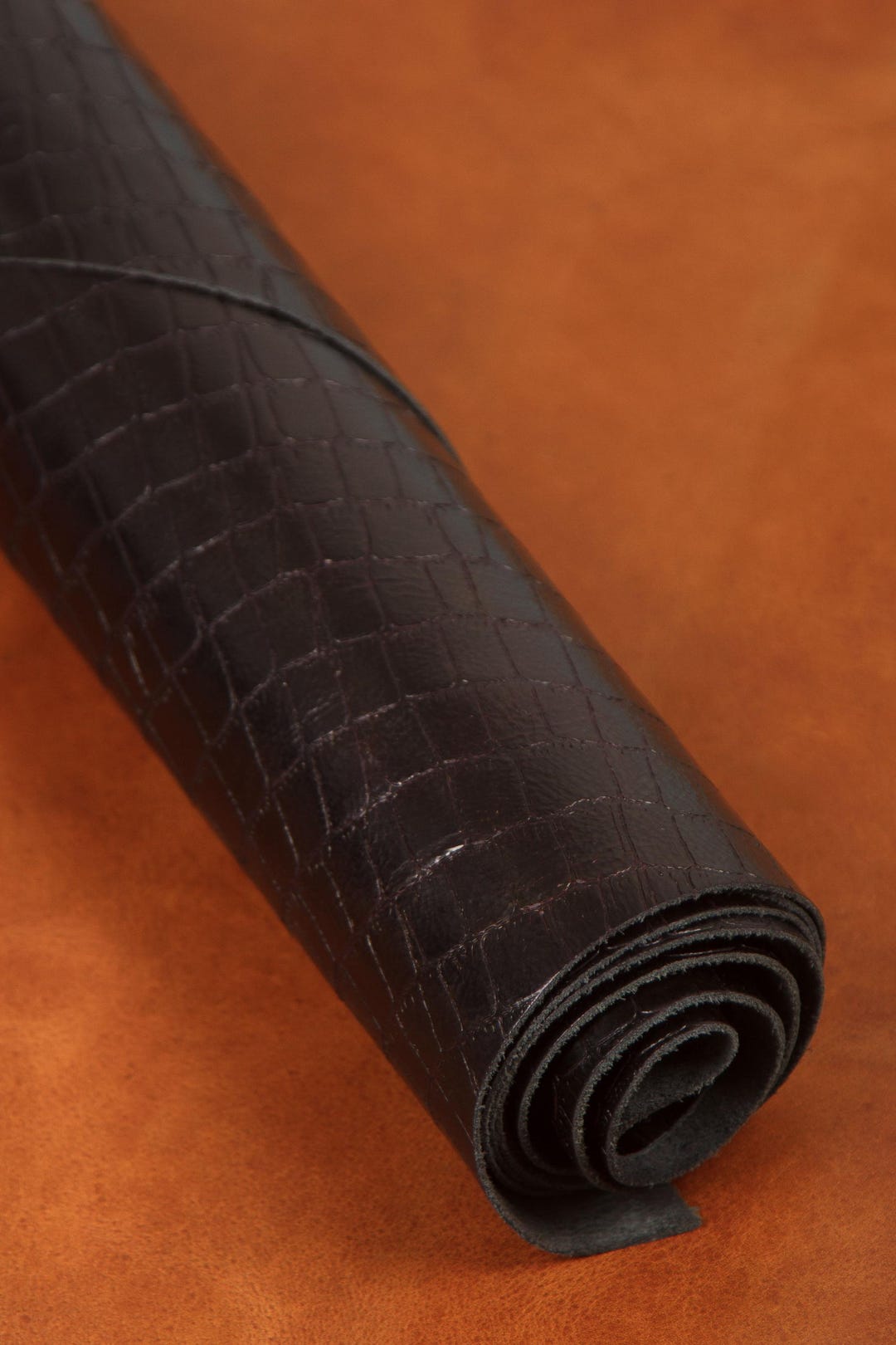Shine Croco Stone Pattern, Black Leather, 2.2 Sqm, 1.5-1.8 Mm, for ...