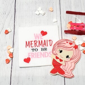 Mermaid Valentine Card Pocket for Kids With Mermaid Finger Puppet and ...