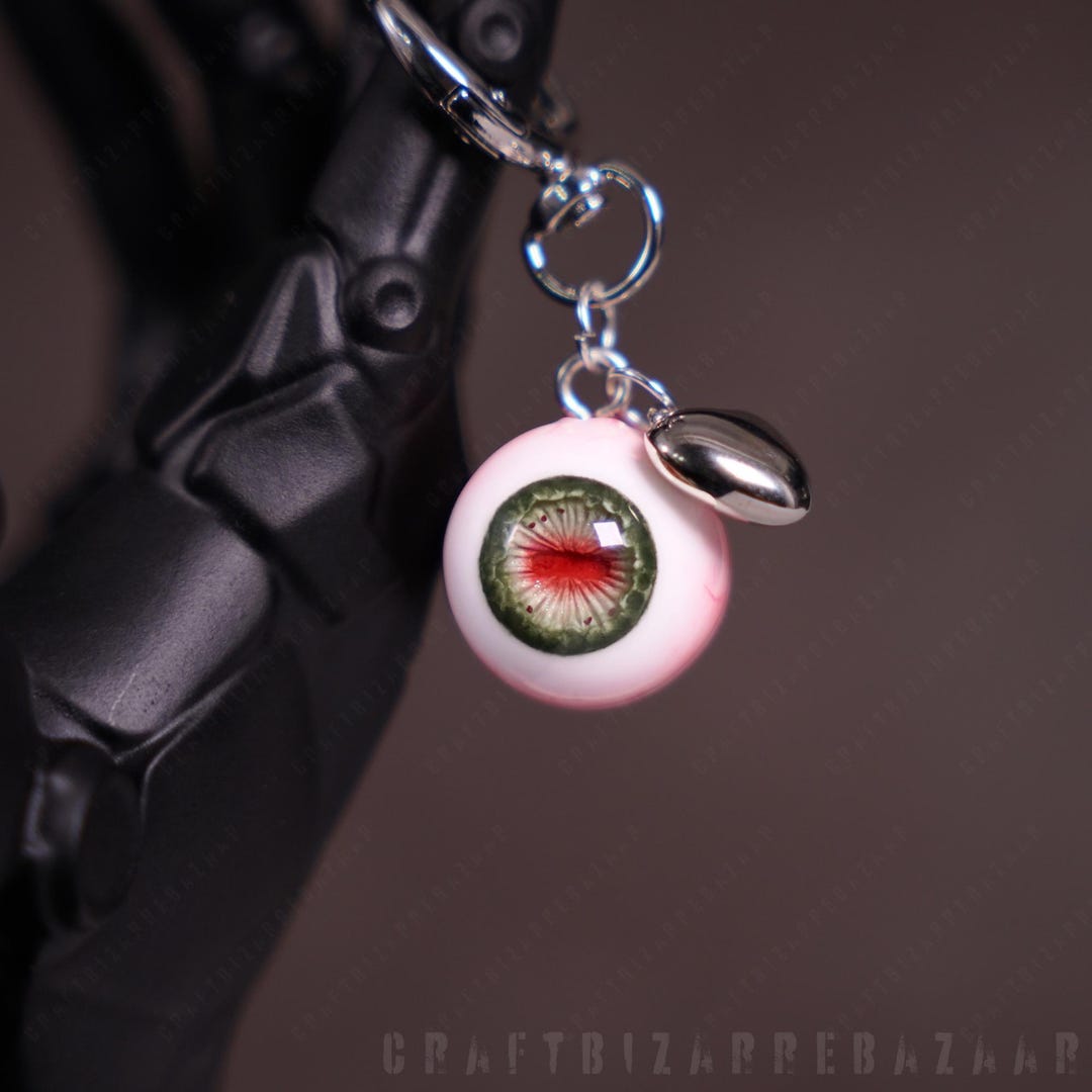 Creepy Realistic Eyeball Keychain With Red Veins and Green Iris ...