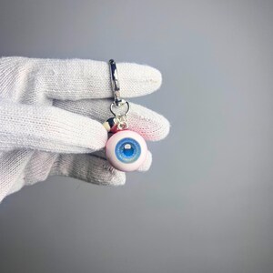 Weird Pink Eyeball Keychain: Gothic Eccentric Style - Spooky Gift - Etsy