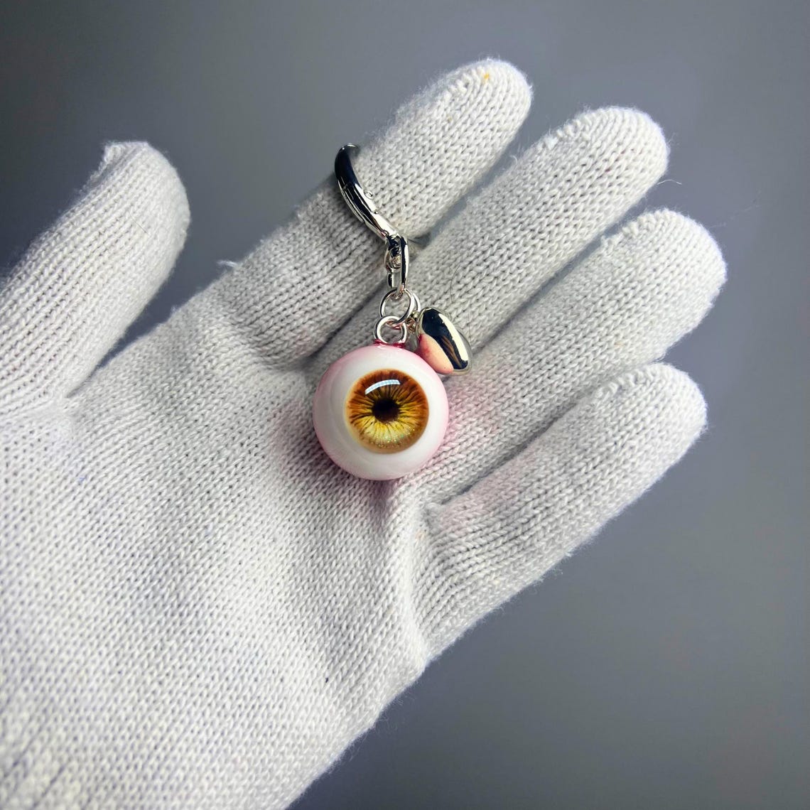 Weird Pink Eyeball Keychain: Gothic Eccentric Style - Spooky Gift - Etsy