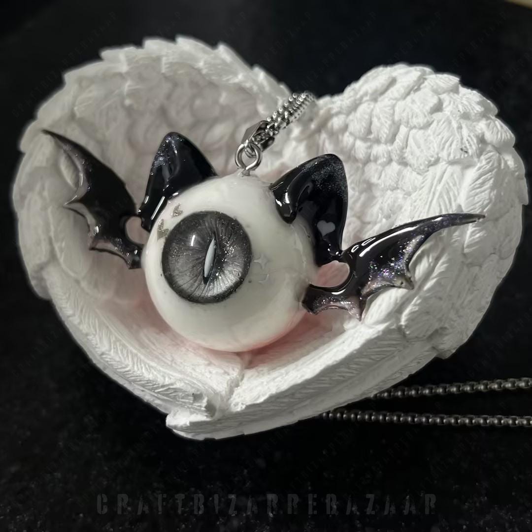 Gothic Bat Wing Eyeball Necklace, Cat Ear Grey Silver Vertical Pupil ...