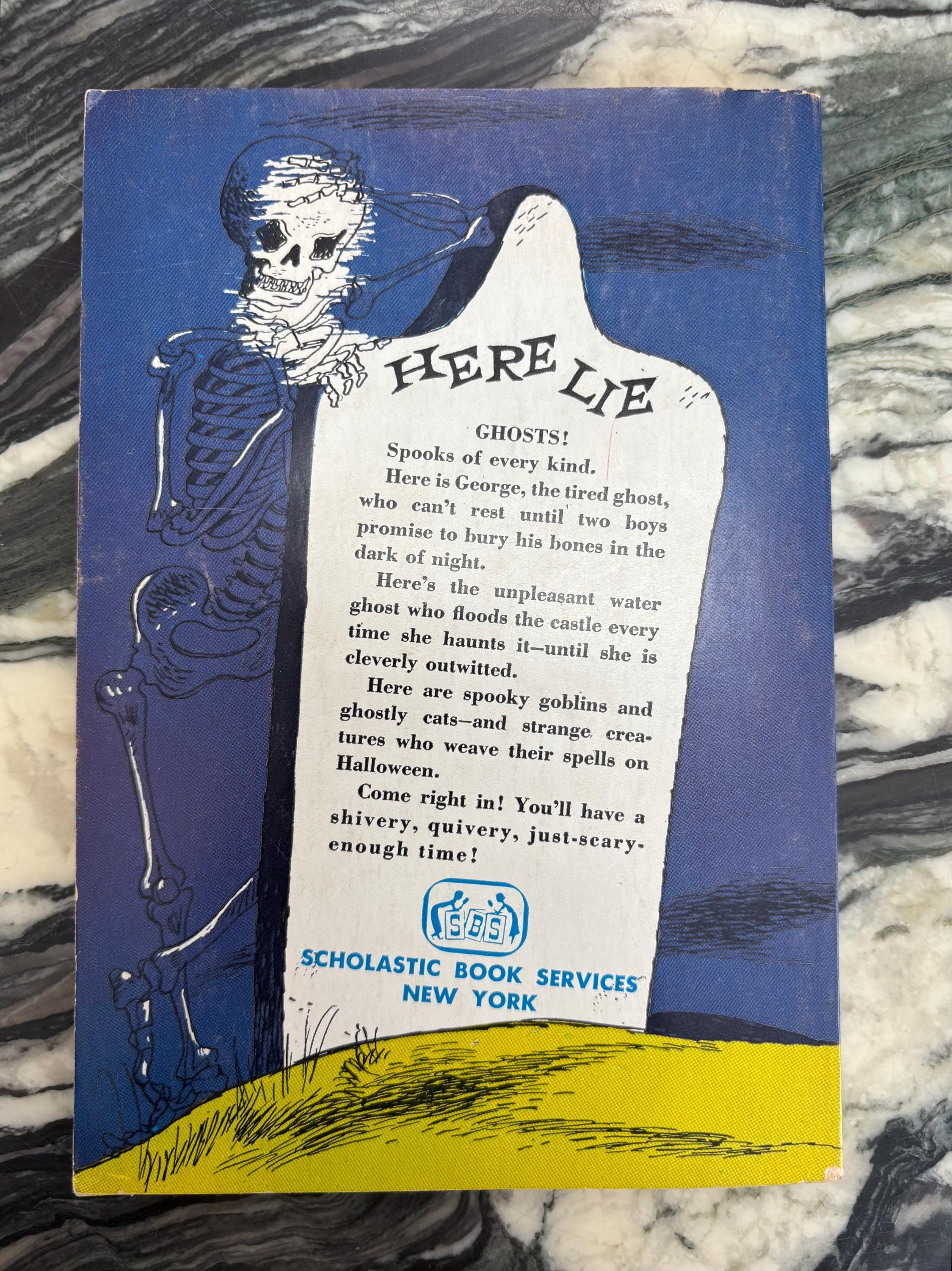 Vintage Book - Arrow Book of Ghost Stories, Edited by Nora Kramer ...