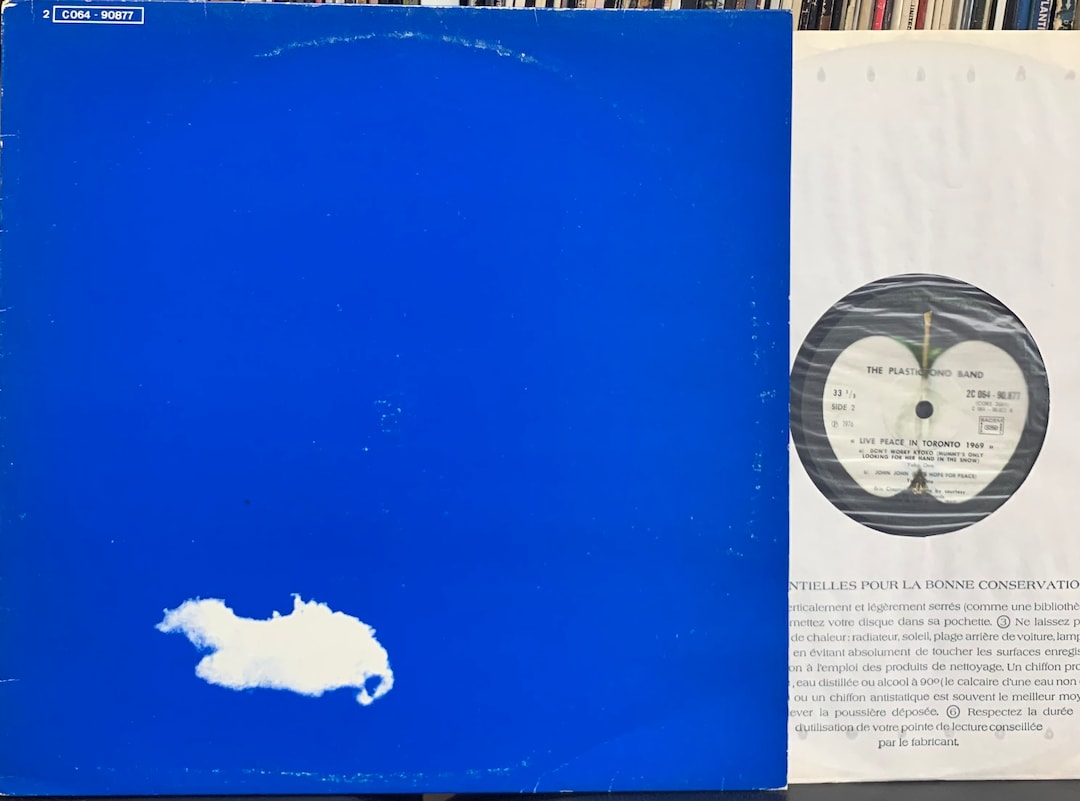 Vintage Vinyl - the Plastic Ono Band, Live Peace in Toronto 1969 ...