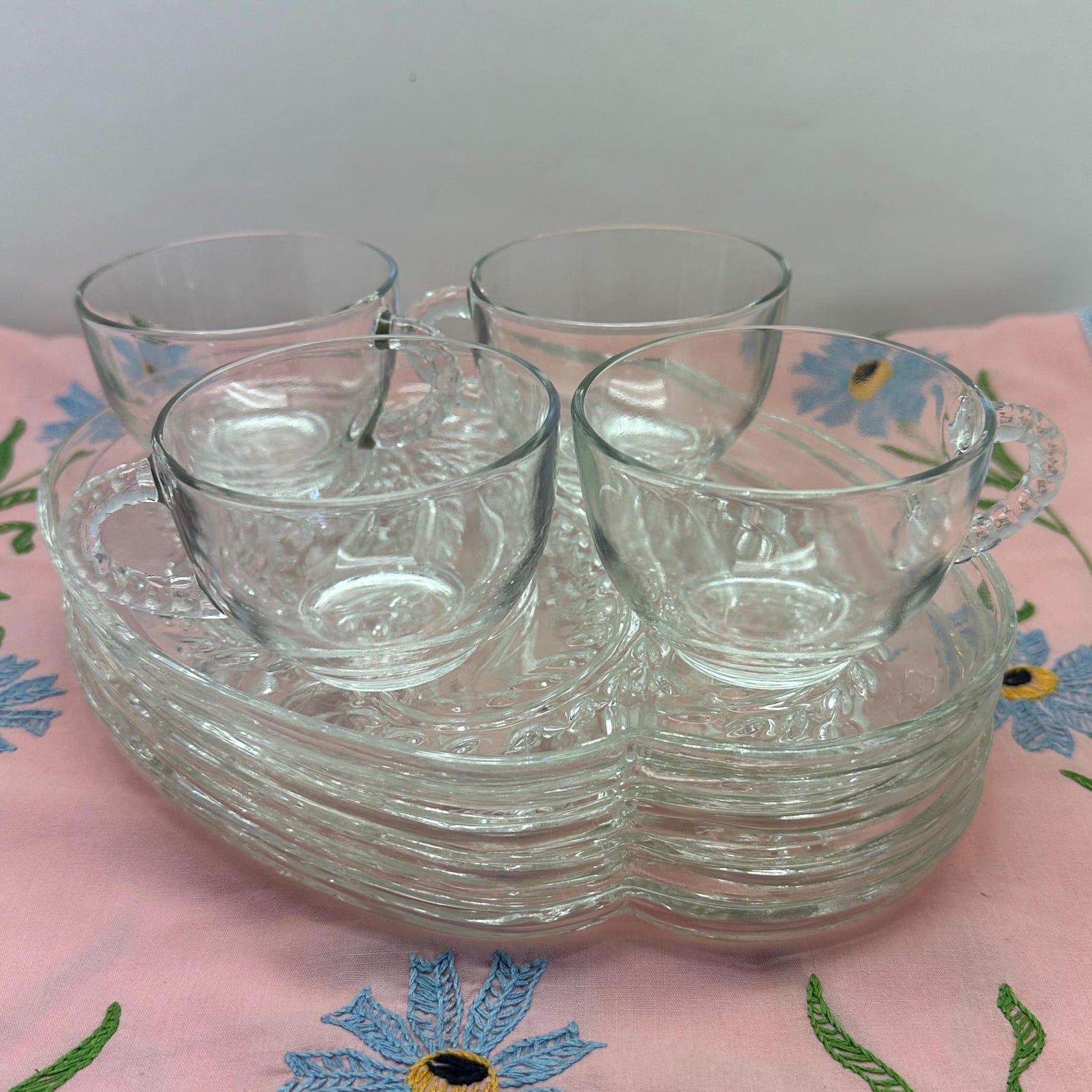 Vintage Federal Glass Homestead Snack Sets (4 Plates, 4 Cups) - Etsy