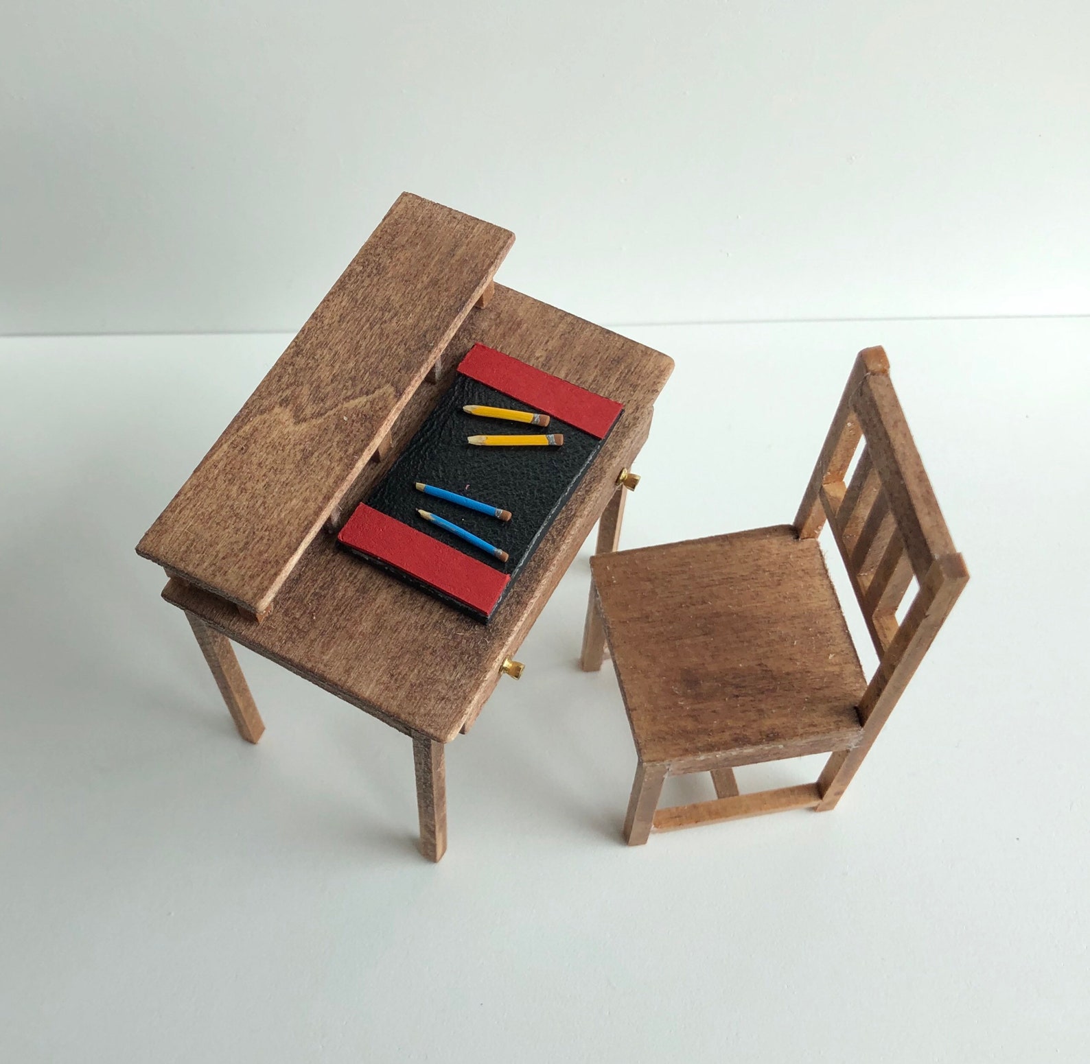 Dollhouse Miniature Desk, Chair and Area Rug - Etsy