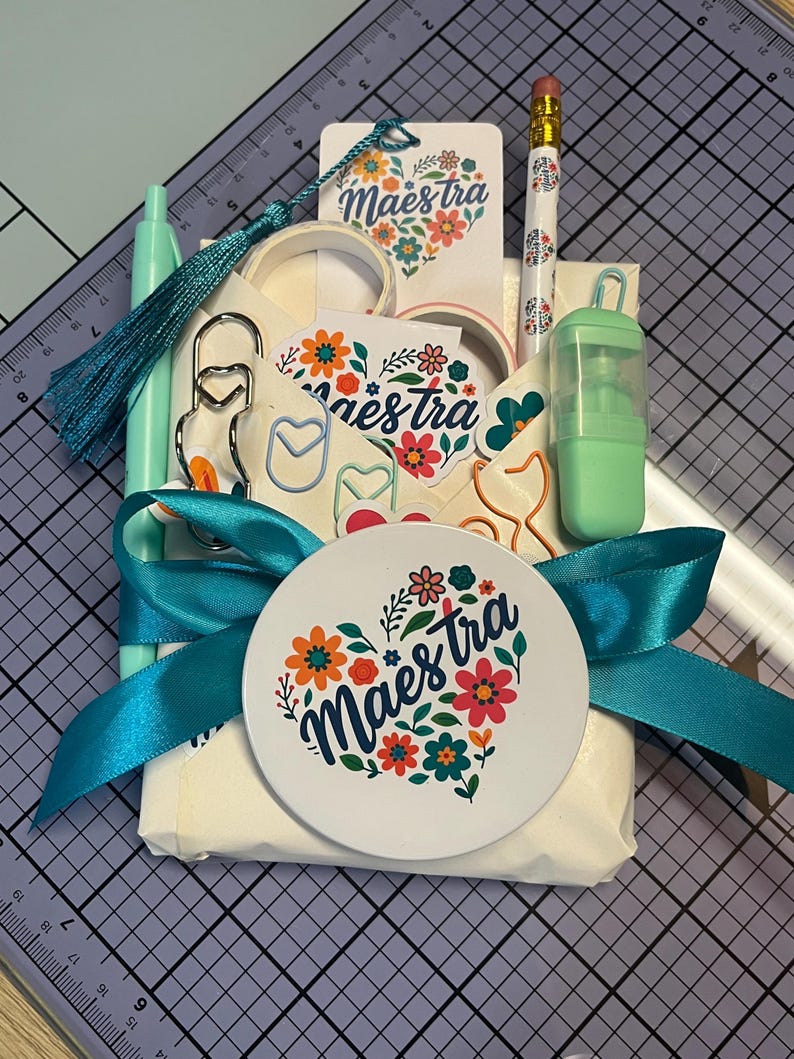 Personalized Stationery Set - Themed Stationery - Notebook ...