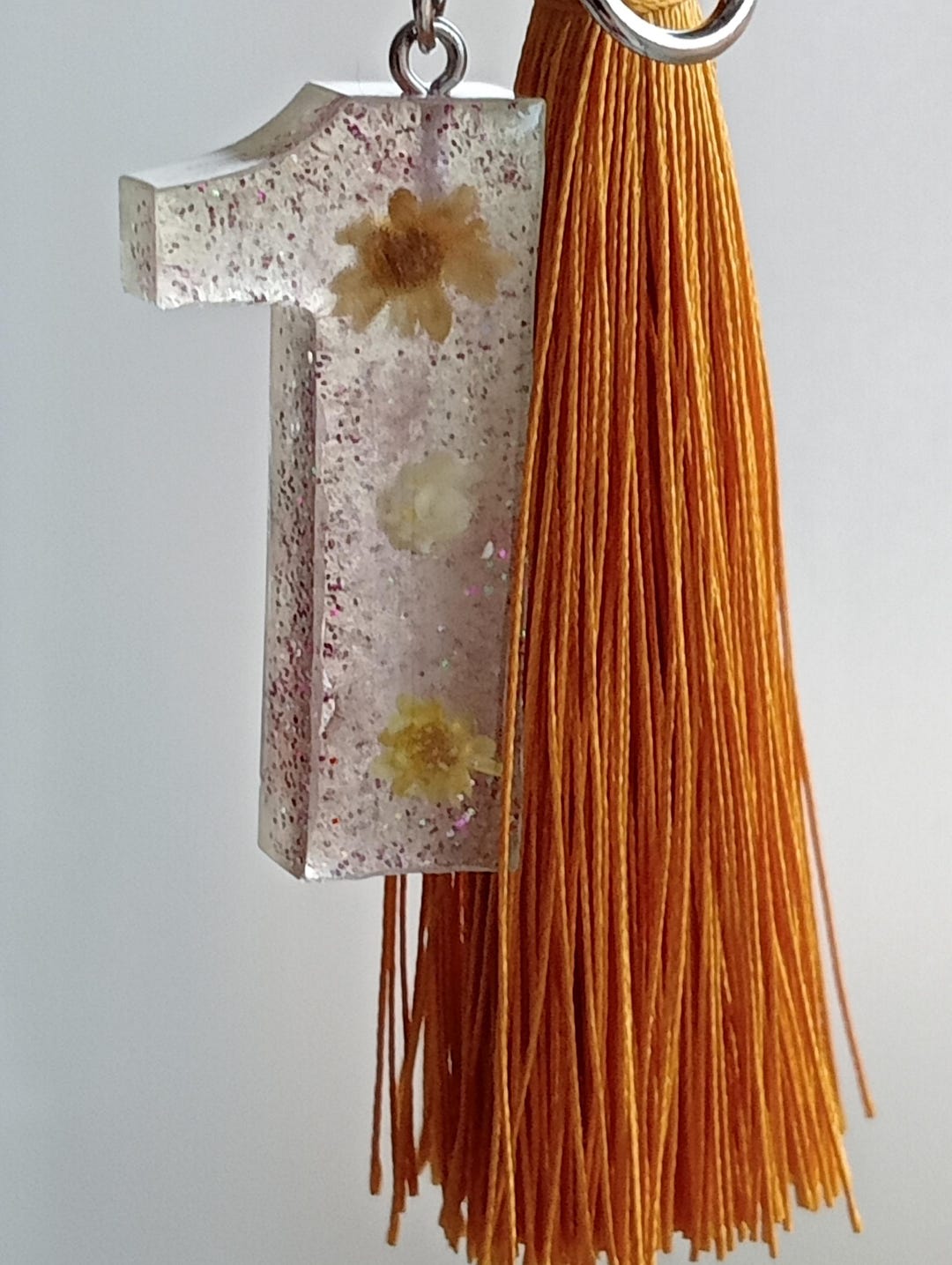 Number 1 Glow in the Dark Keychain Natural Flowers With Tassel, Green ...