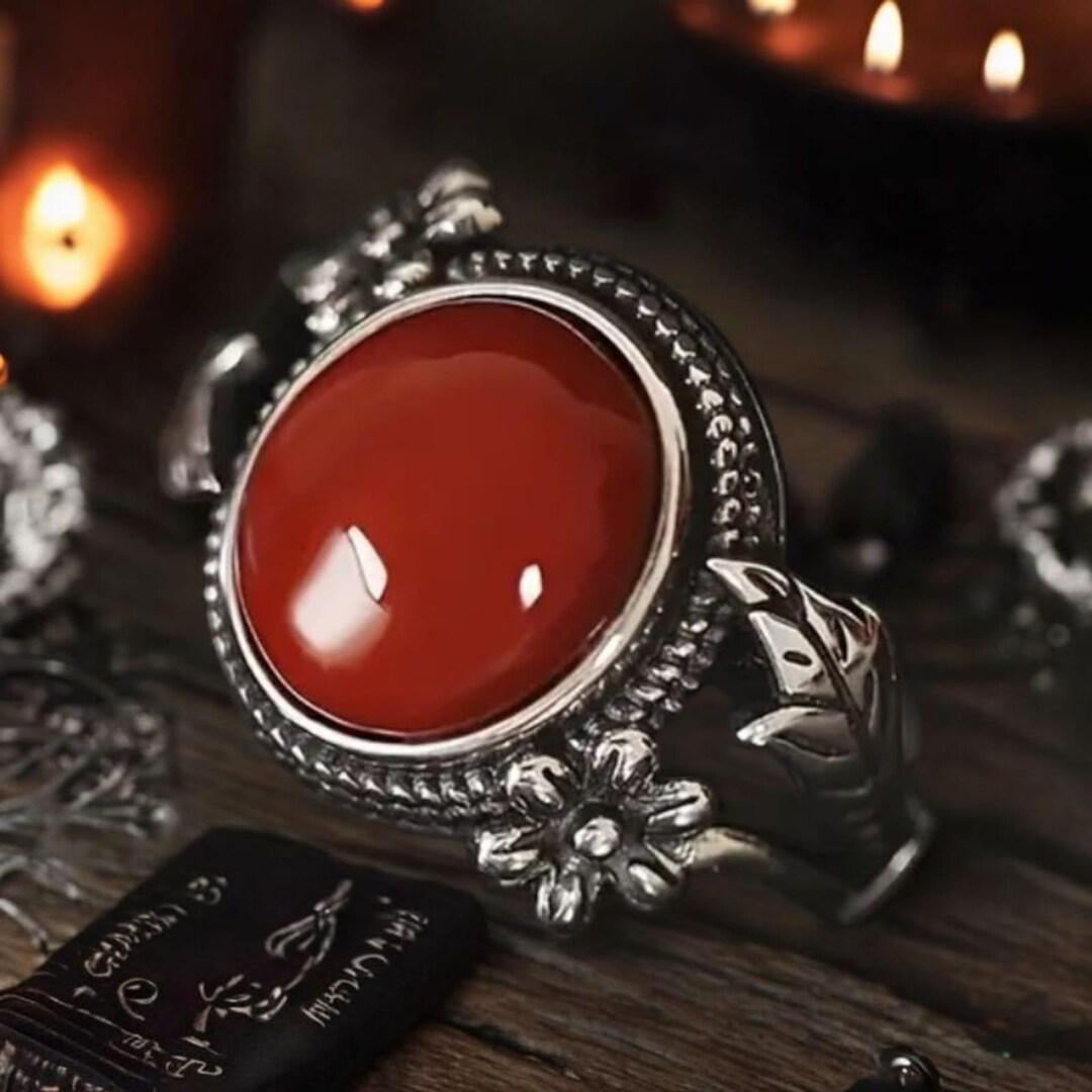 Lilith Ring Crowned With the Power of Queen Lilith - Etsy