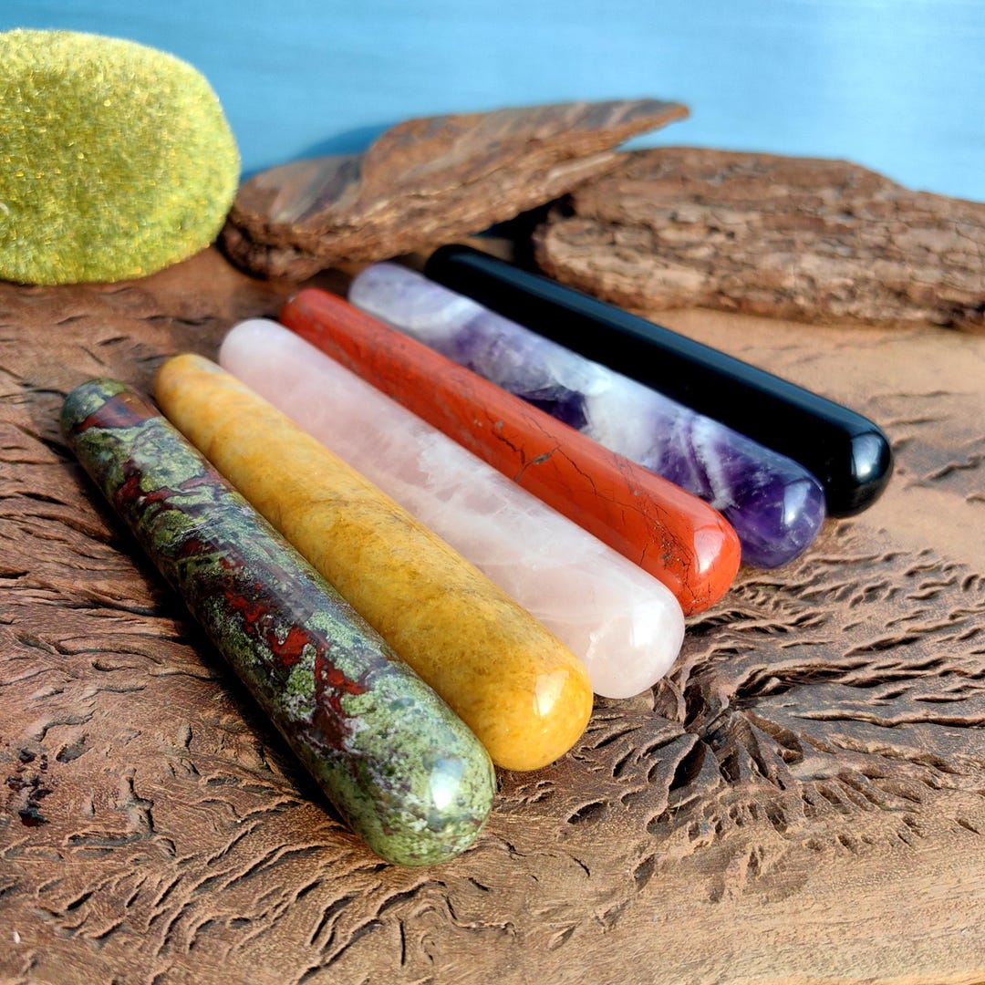 Natural Rock Crystals Stone Crystal Stick Wands for Reiki Healing Stone ...