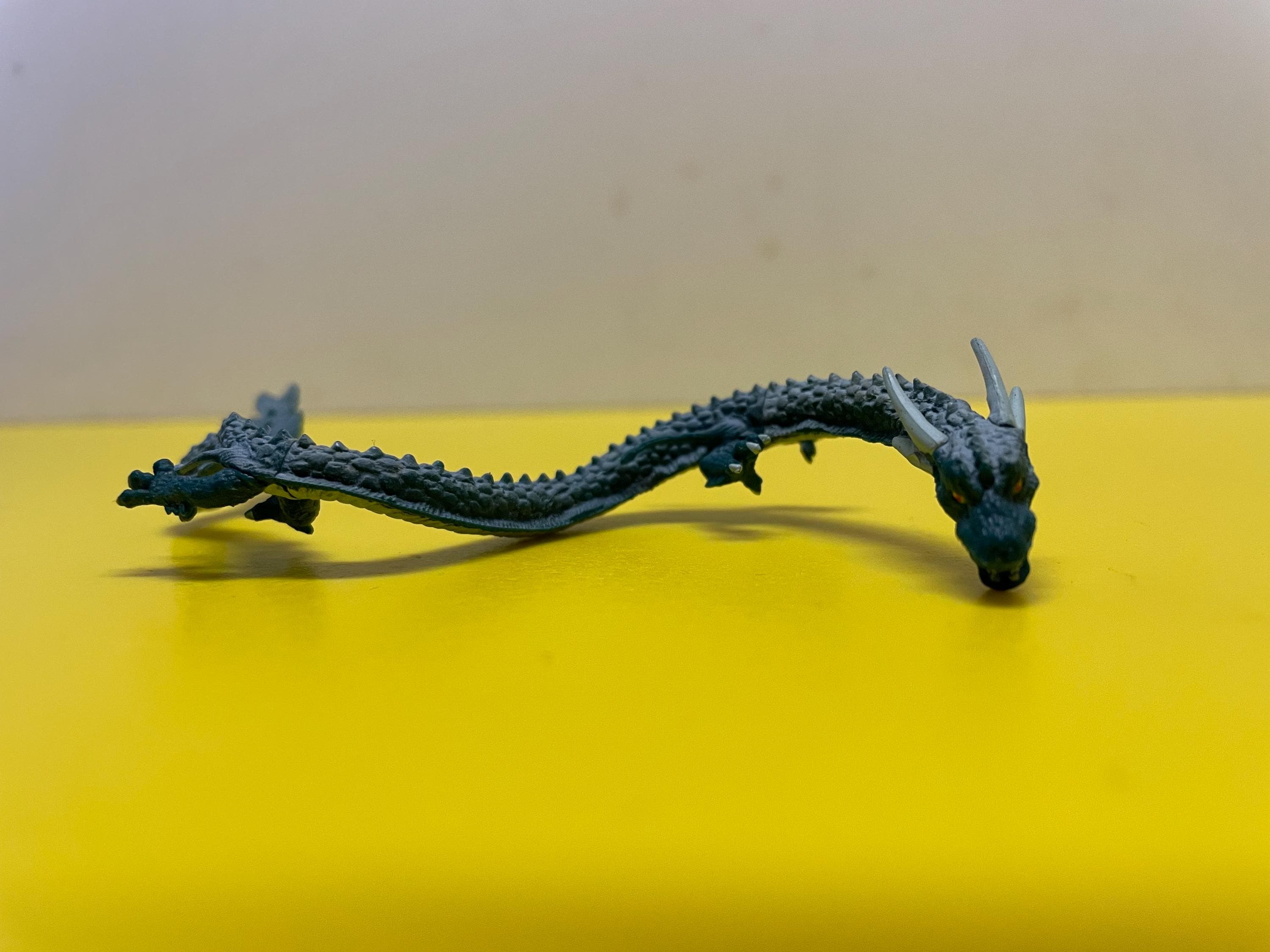 Godzilla Vintage Kaiju Mini Figure Manda Height 1 Inch 6-10-27 - Etsy