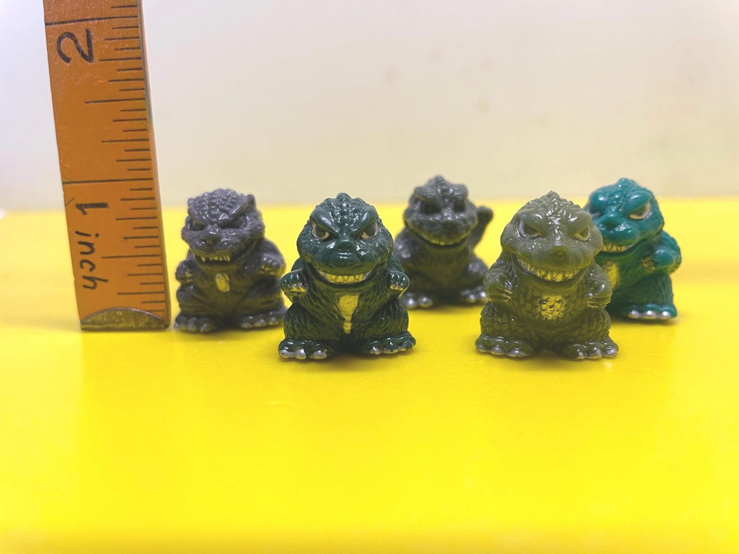 Godzilla 5 Types Vintage Mini Figure Height 1 Inch Made in Japan 7-2-27 ...