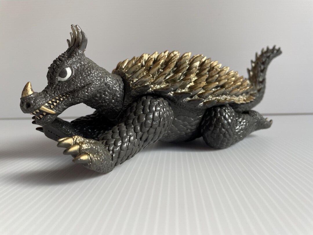 Godzilla Vintage Movie Monster Figure Anguirus 1990 Bandai Japan Height ...