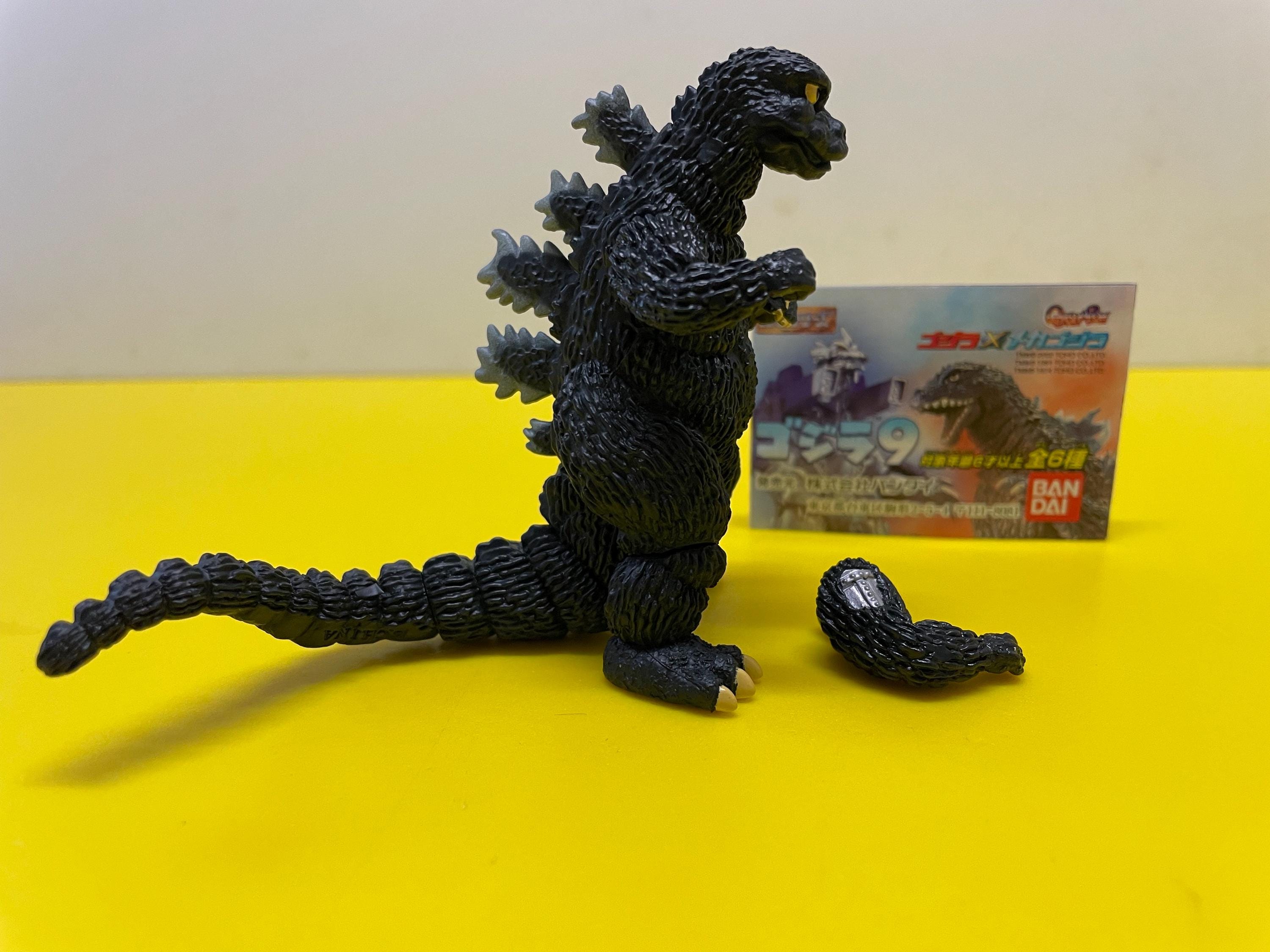 Godzilla Bandai HG 9 Godzilla 1974 Fake Godzilla Vintage Gashapon Mini ...