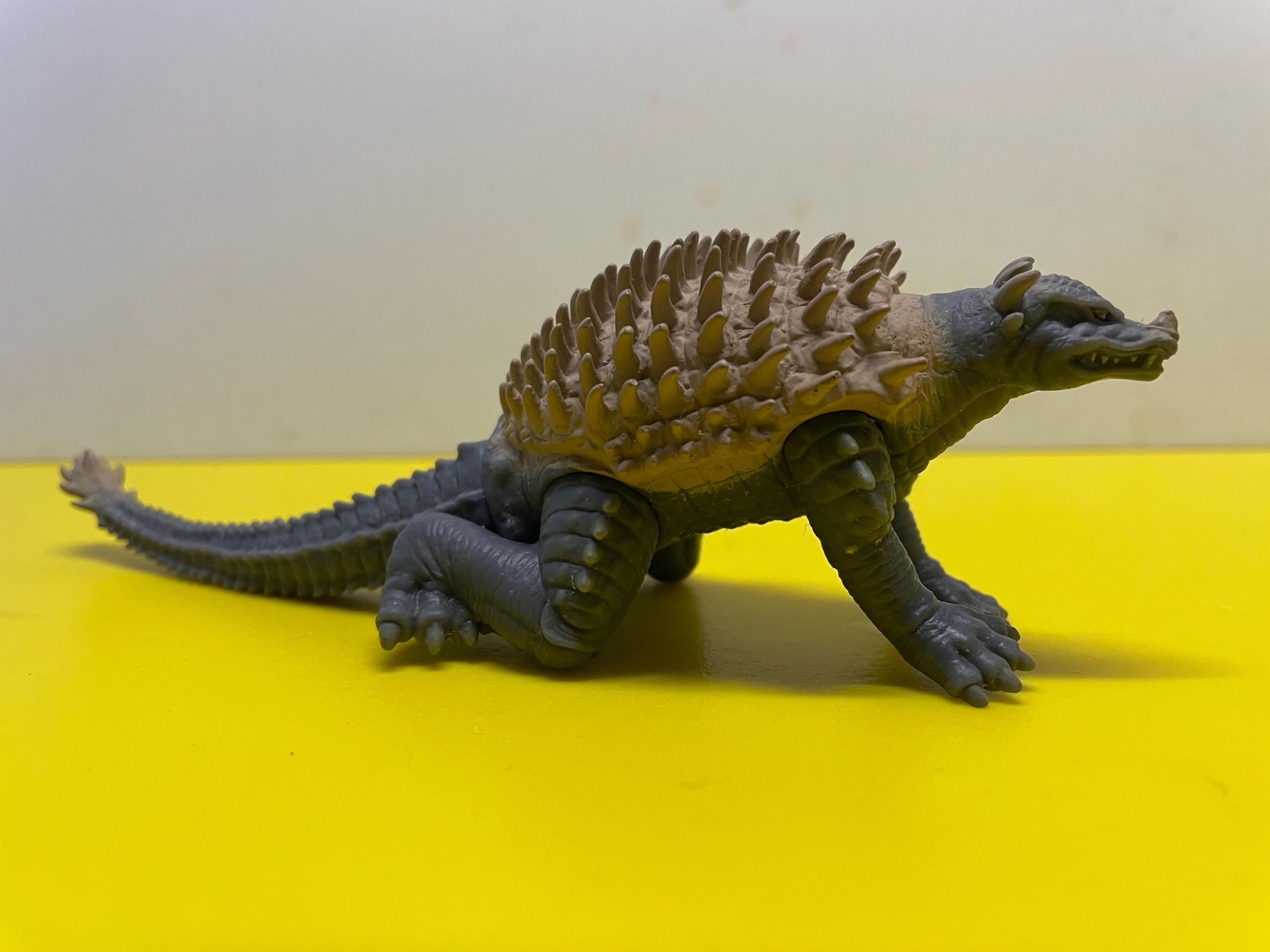 Godzilla Vintage Kaiju Mini Figure Anguirus Height 2 Inches 6-11-01 - Etsy