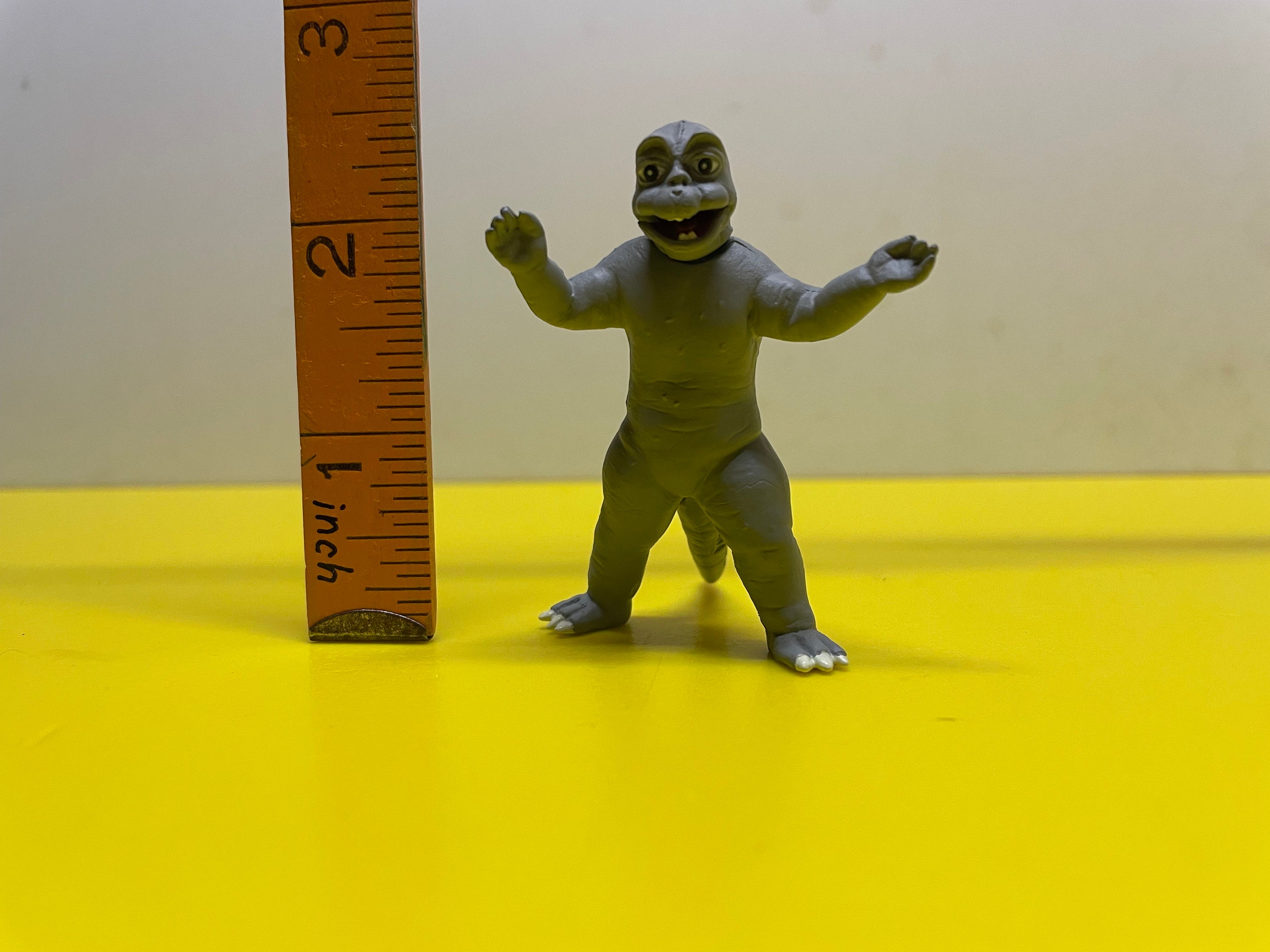 Godzilla Bandai HG 6 Minilla Vintage Gashapon Mini Figure Japan High 2. ...