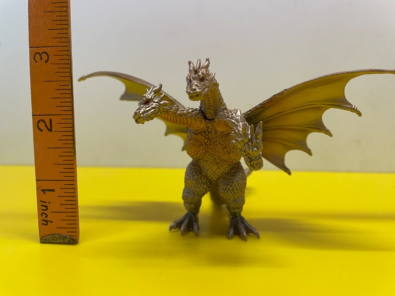 Bandai HG 8 King Ghidorah Bandai Vintage Japan Height 3 Inches 6-11-23 ...