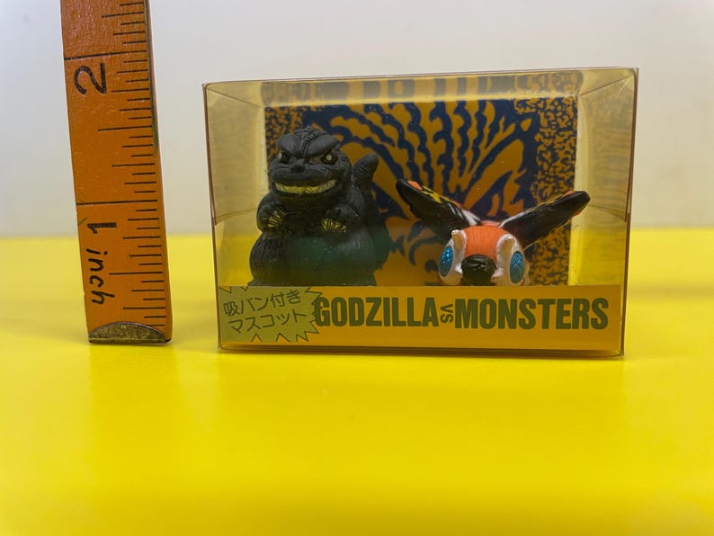 Godzilla Vintage Kaiju Mini Figure Godzilla and Mothra Height 1.5 ...